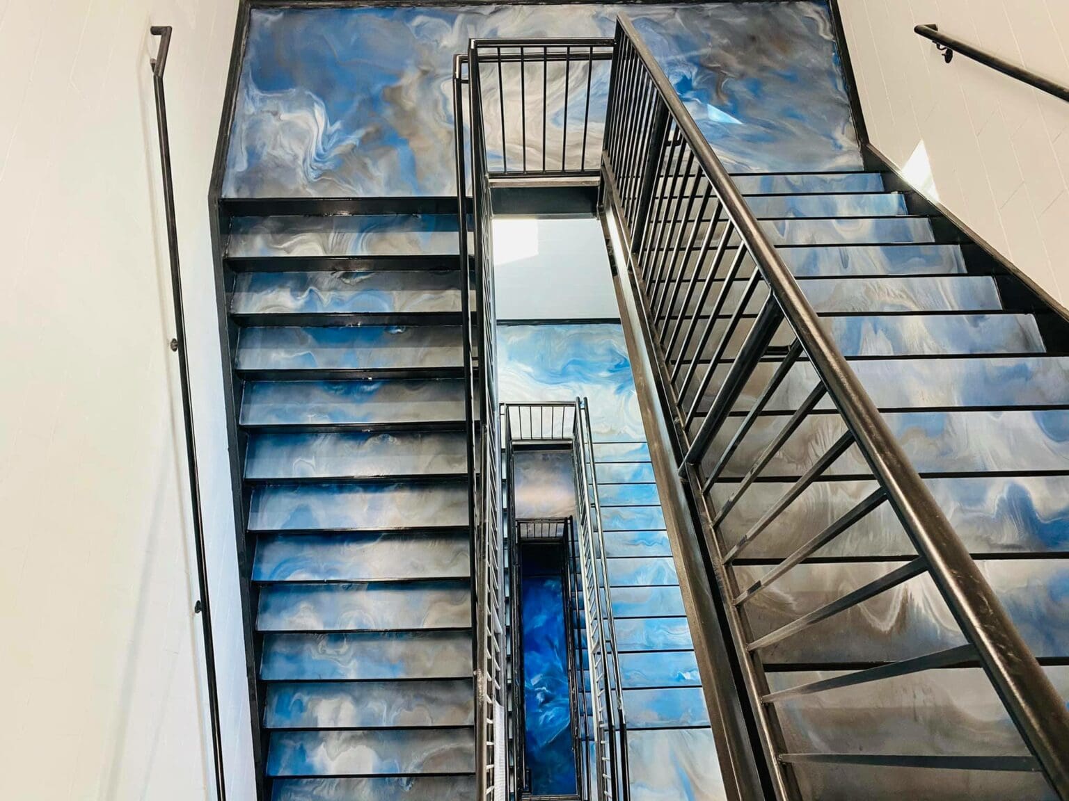 CHARTER SCHOOL METALLIC MASTERPIECE - Simiron.com